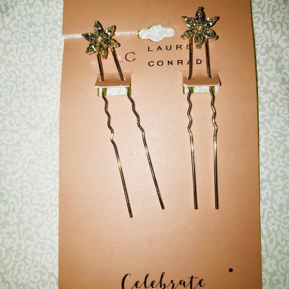 LC Lauren Conrad | Accessories | Lc Lauren Conrad Flower Bobby Pin Set ...